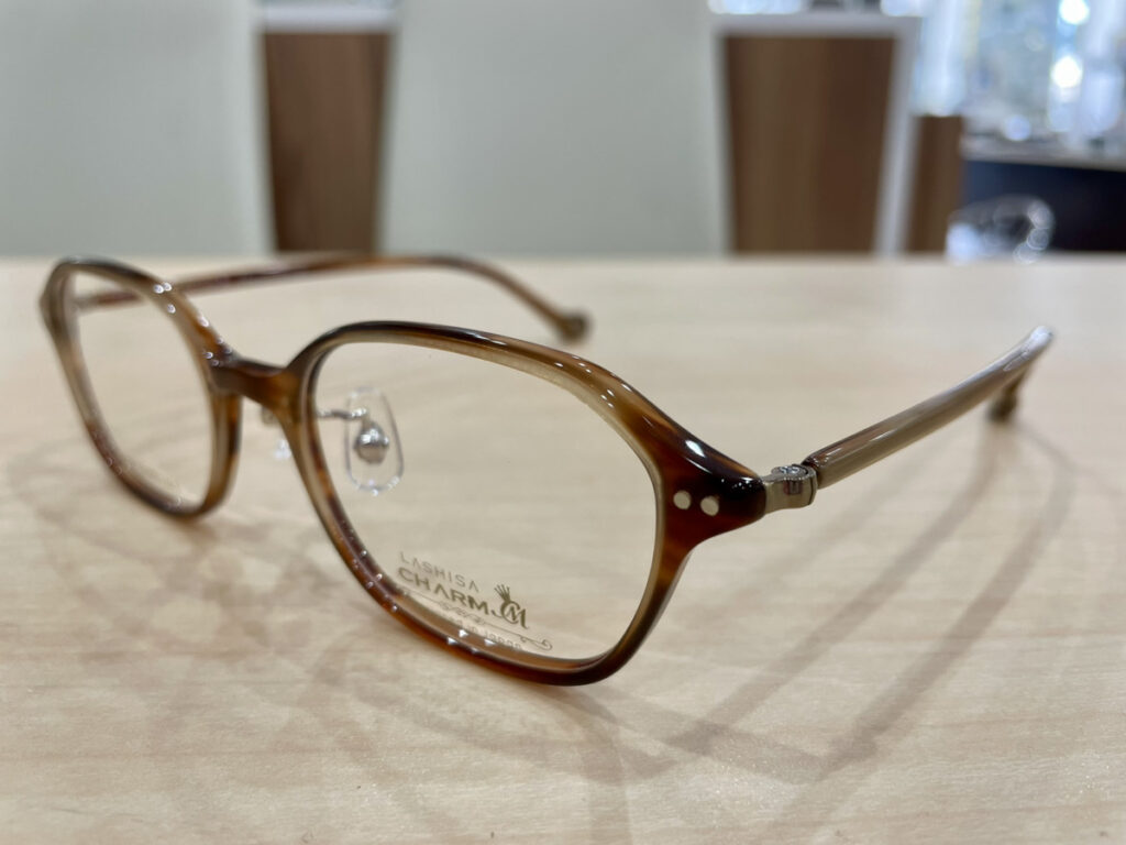 【四街道店】新商品「LASHISA CHARM 」入荷いたしました！！ | 千葉メガネ